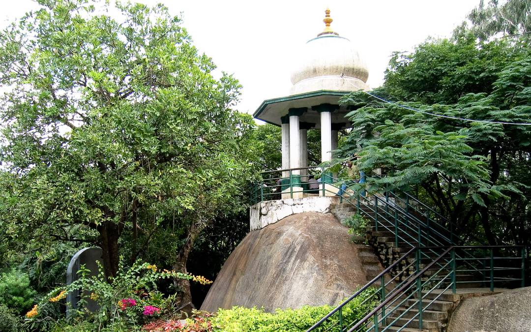 Tourist Places to visit near Bugle Rock Garden Mar 2025 | ExploreBees