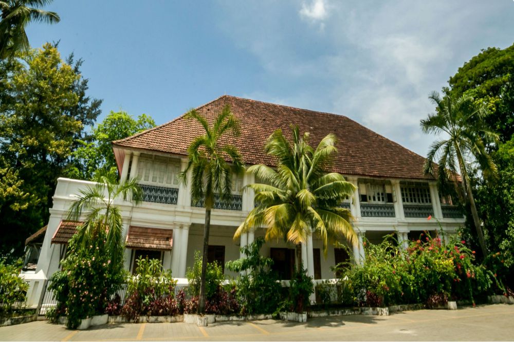 Durbar Hall Art Gallery Kochi Tickets, timings, offers Oct 2025 ...