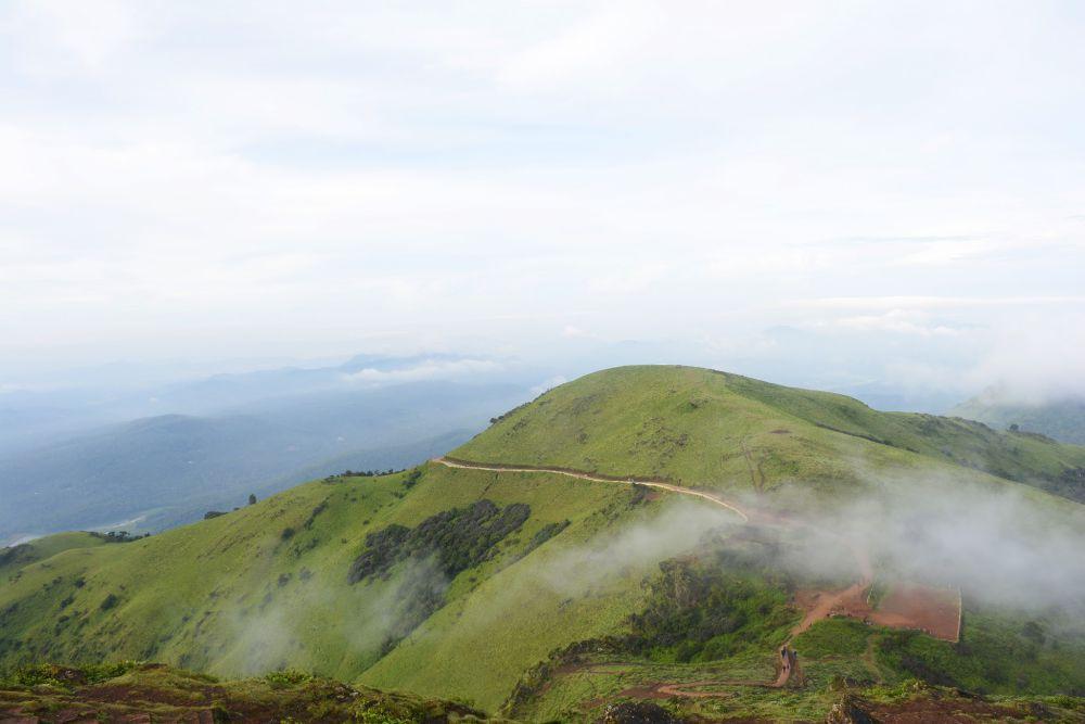 Mullayanagiri (April 2025) Timings,Tickets,reviews,Tips,Contact number ...