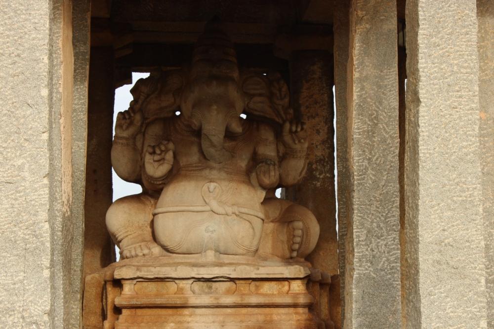 Saasivekaalu Ganesha Hampi Tickets, timings, offers Feb 2026 | ExploreBees